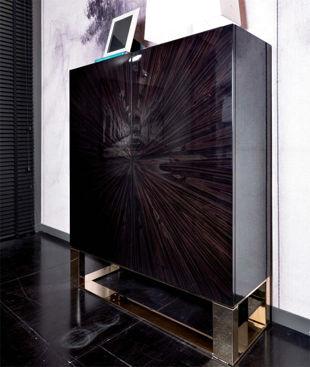 Cabinet 09009 – Usona